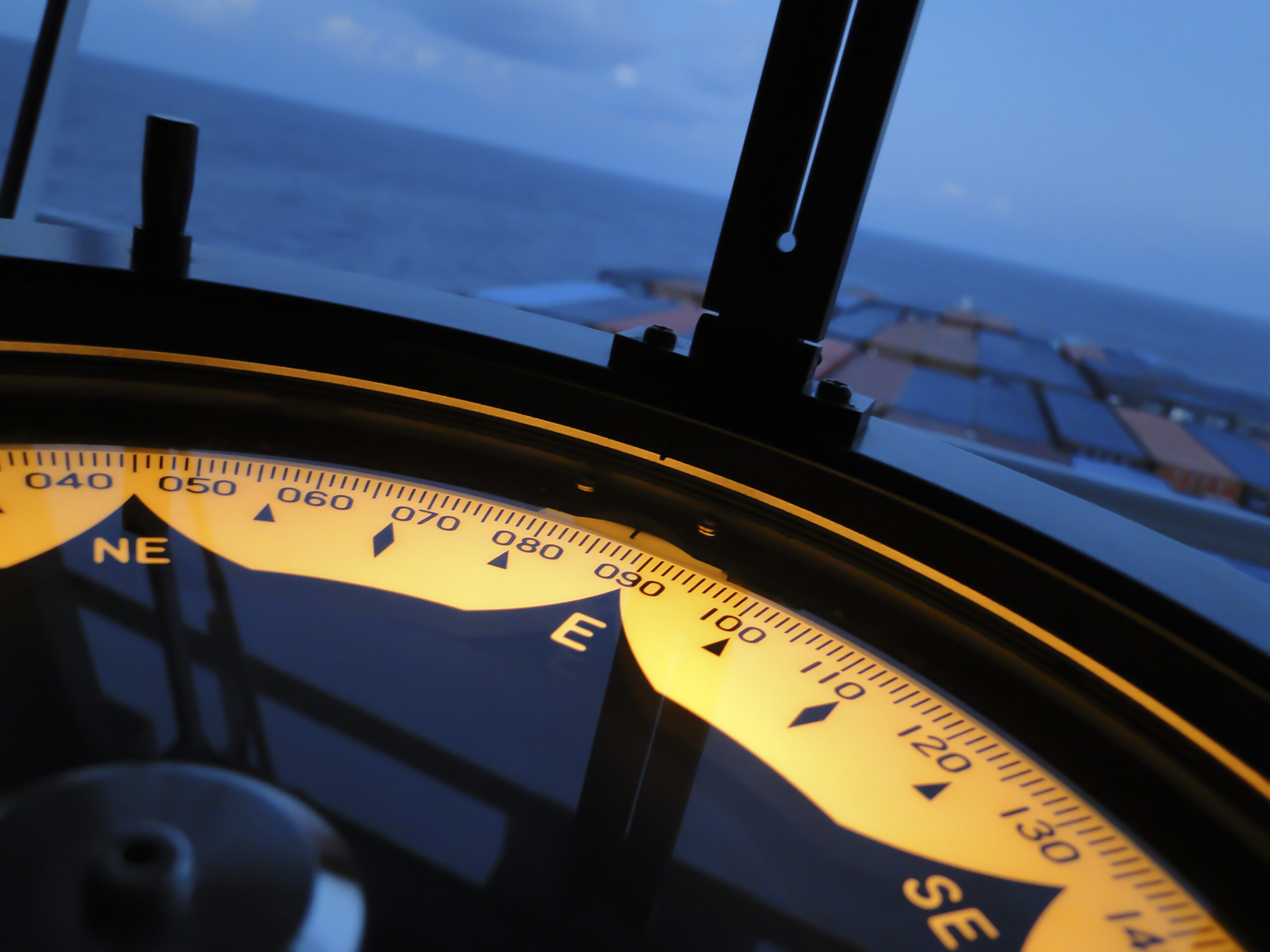 Leading shipping banks and marine insurers pave the way for 1.5-aligned ...